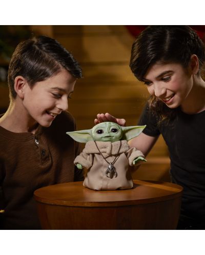 Интерактивна фигура Hasbro Television: The Mandalorian - The Child ...