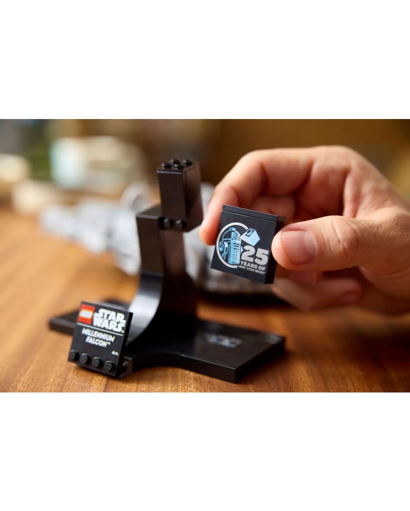 Конструктор LEGO Star Wars - Хилядолетен сокол (75375) | Отлична цена ...