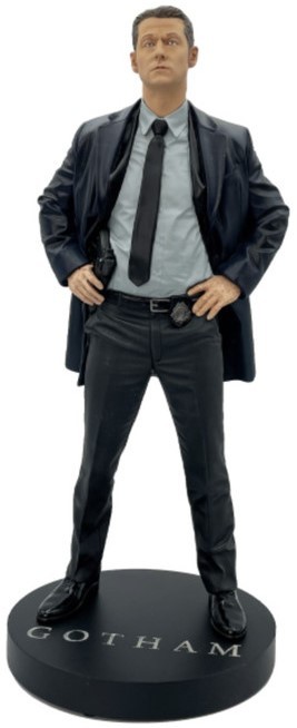 Статуетка DC Direct DC Comics: Gotham - James Gordon, 33 cm | Ozone.bg