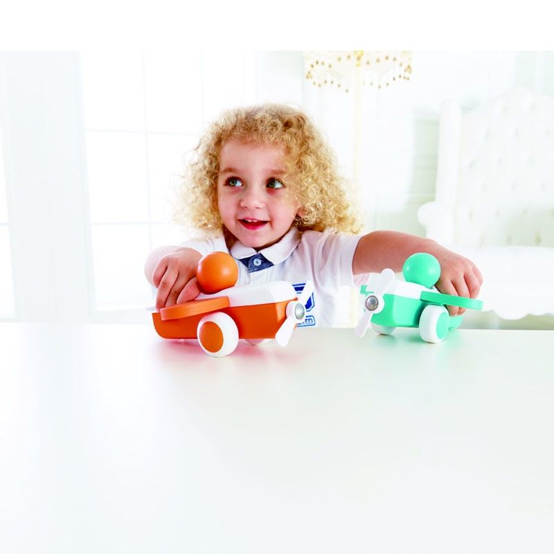 Дървена играчка Hape - Самолетче, оранжево | Отлична цена | Ozone.bg