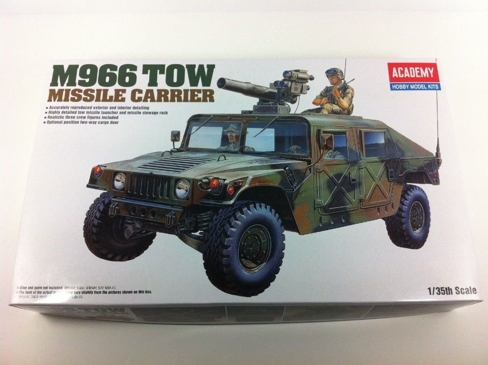 Военен джип Academy M966 TOW Missile Carrier (13250) | Ozone.bg