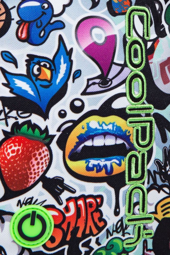 Детска светеща LED раница Cool Pack Bobby - Graffiti | Ozone.bg