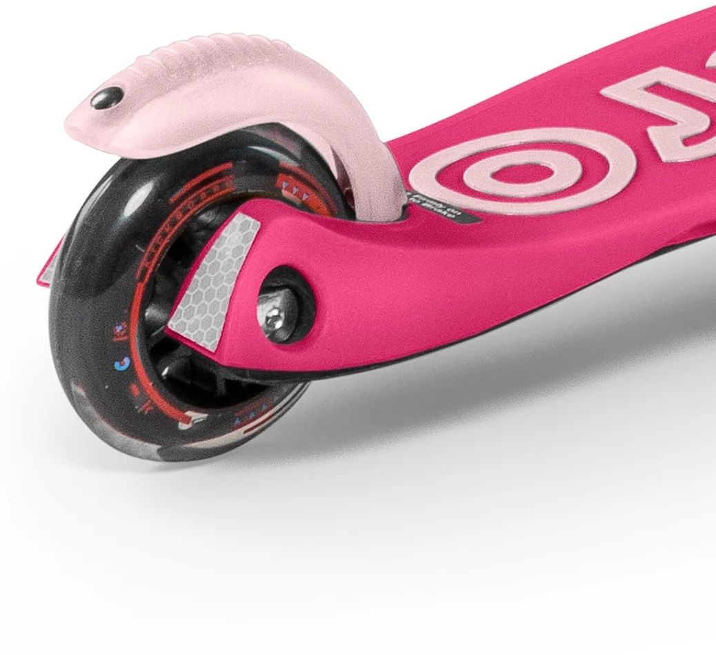 Детска тротинетка Micro - Mini Deluxe LED, Pink | Отлична цена | Ozone.bg