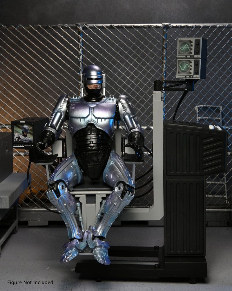 Екшън фигура NECA Movies: Robocop - Battle Damaged Robocop with Chair ...
