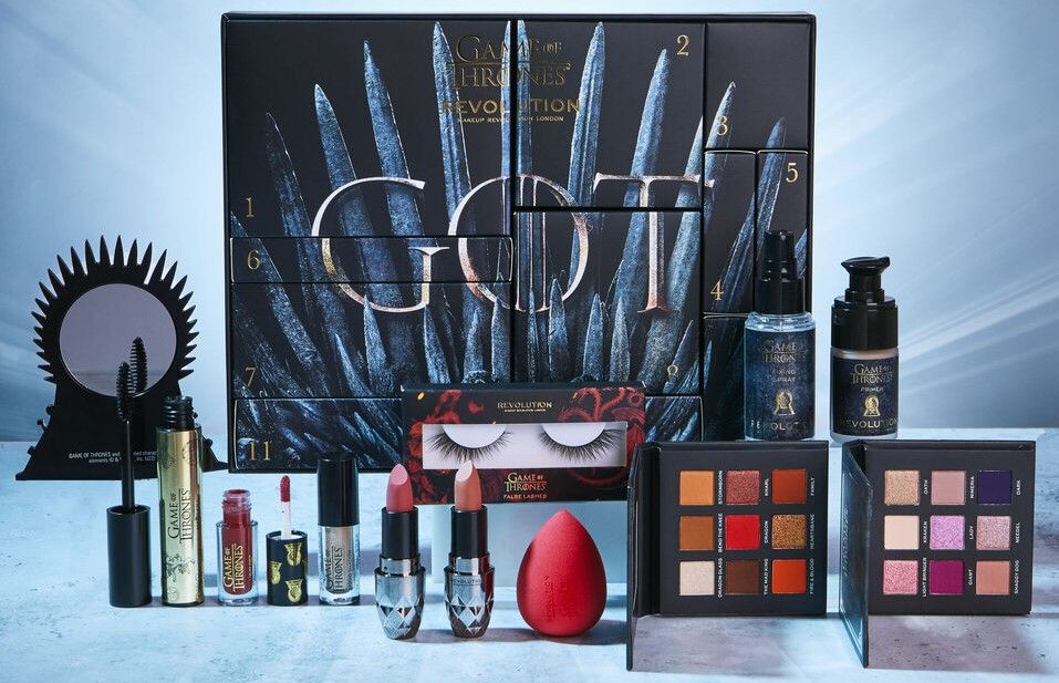 Makeup Revolution Game Of Thrones 12-дневeн Адвент календар | Ozone.bg