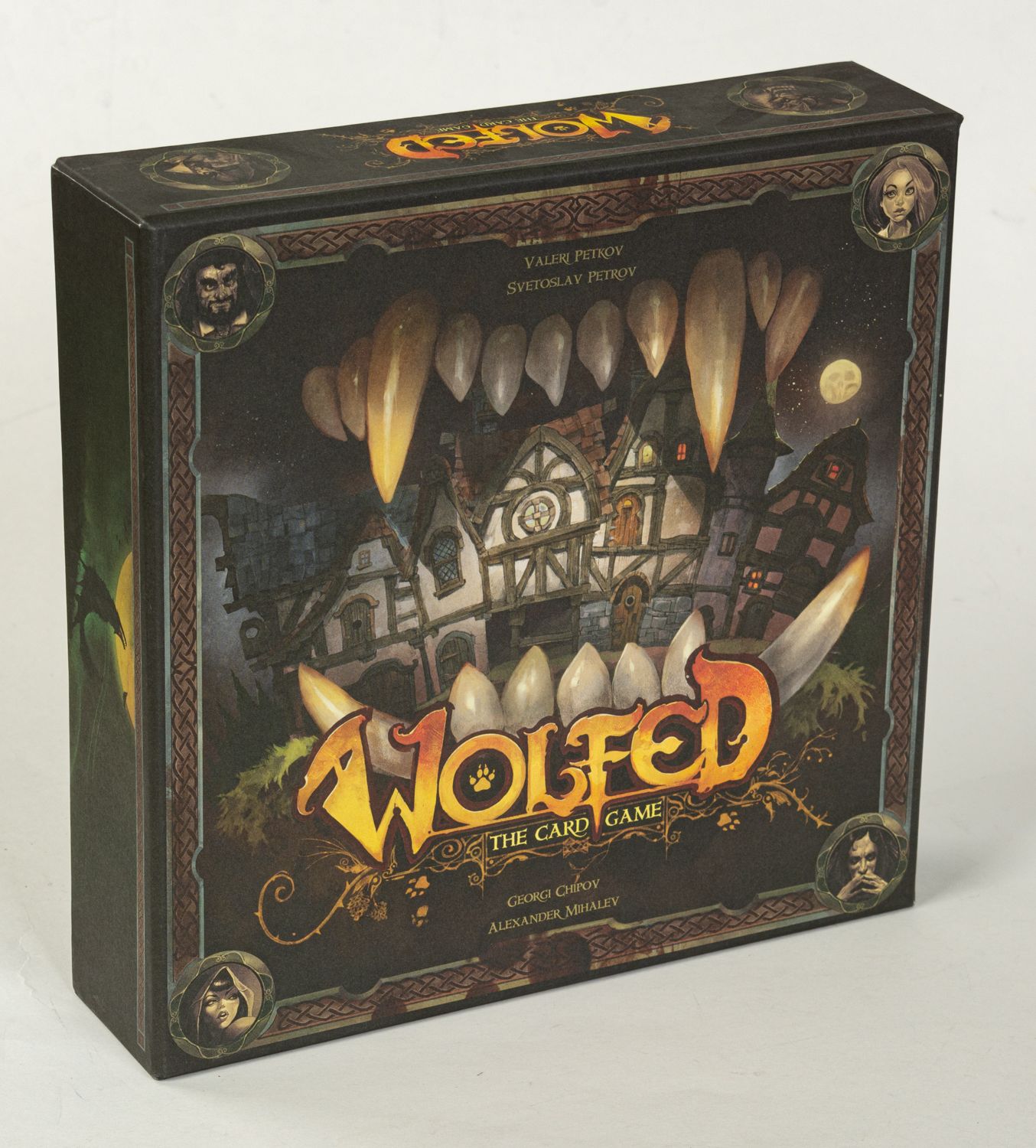 Настолна игра Wolfed - парти, картова (нарушена опаковка) | Ozone.bg