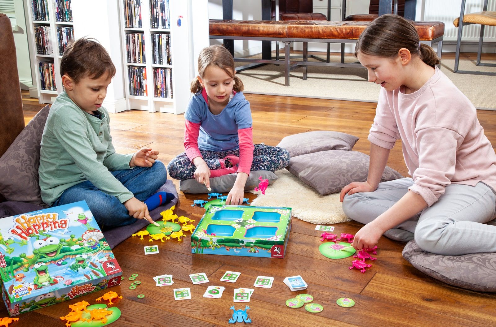 Настолна игра Happy Hopping - детска | Ozone.bg