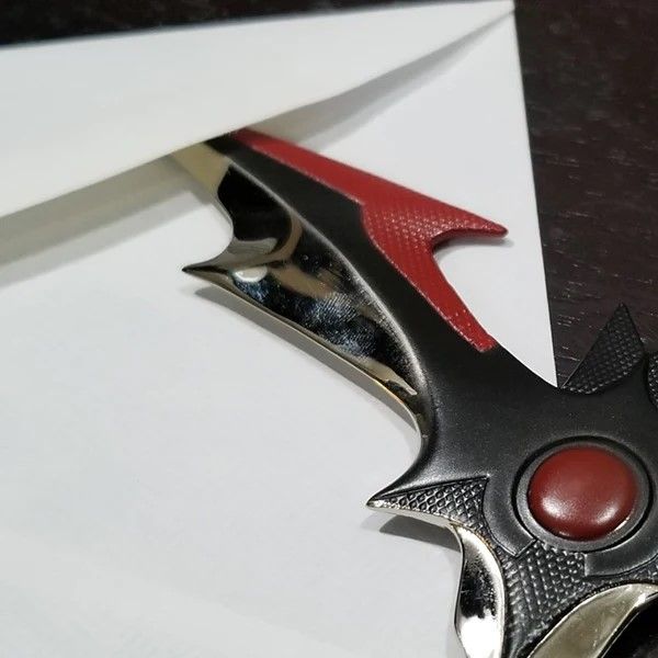 Нож за писма Icon Heroes DC Comics: Multiverse - Batman Batarang ...