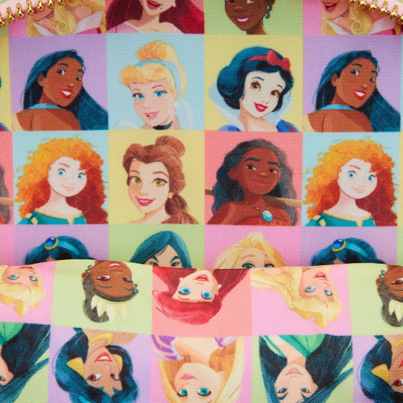 Раница Loungefly Disney: Princess - Collage | Ozone.bg