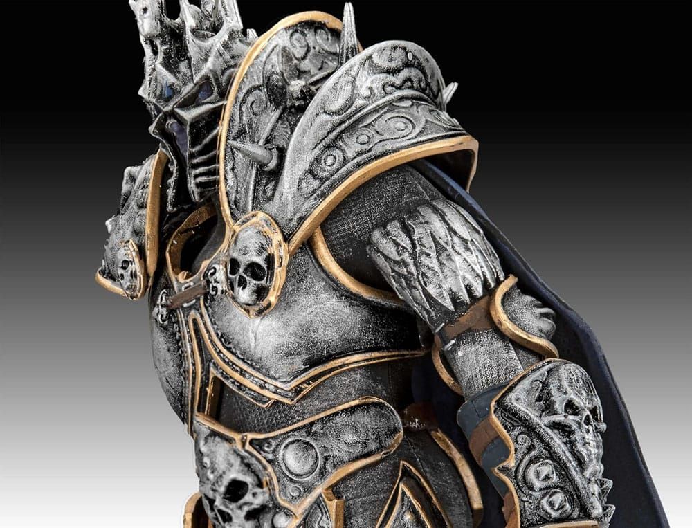 Сглобяем модел Revell: World of Warcraft - The Lich King (13 cm) | Ozone.bg